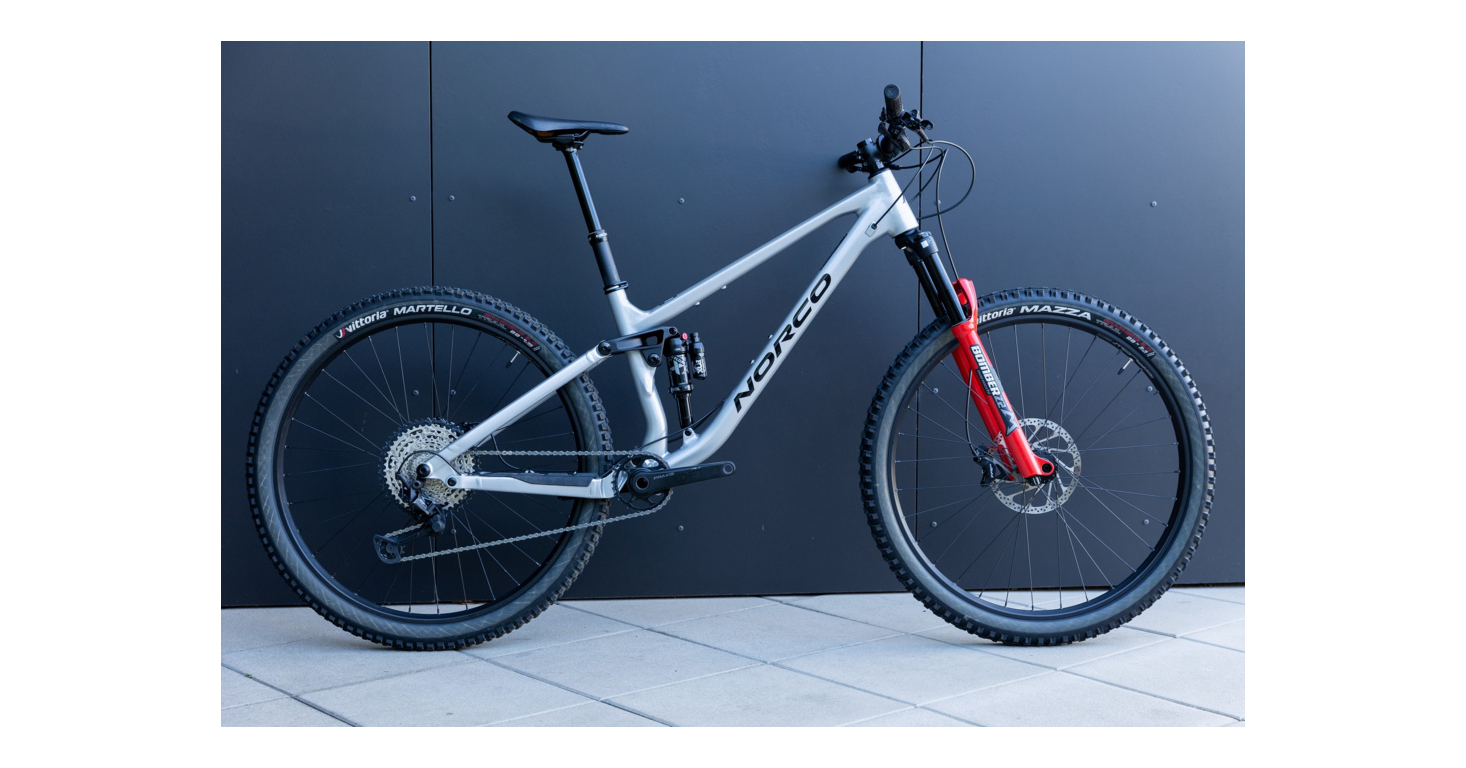 NORCO Fluid FS 2 Silver/Black 29 - L | Mojekolo.cz