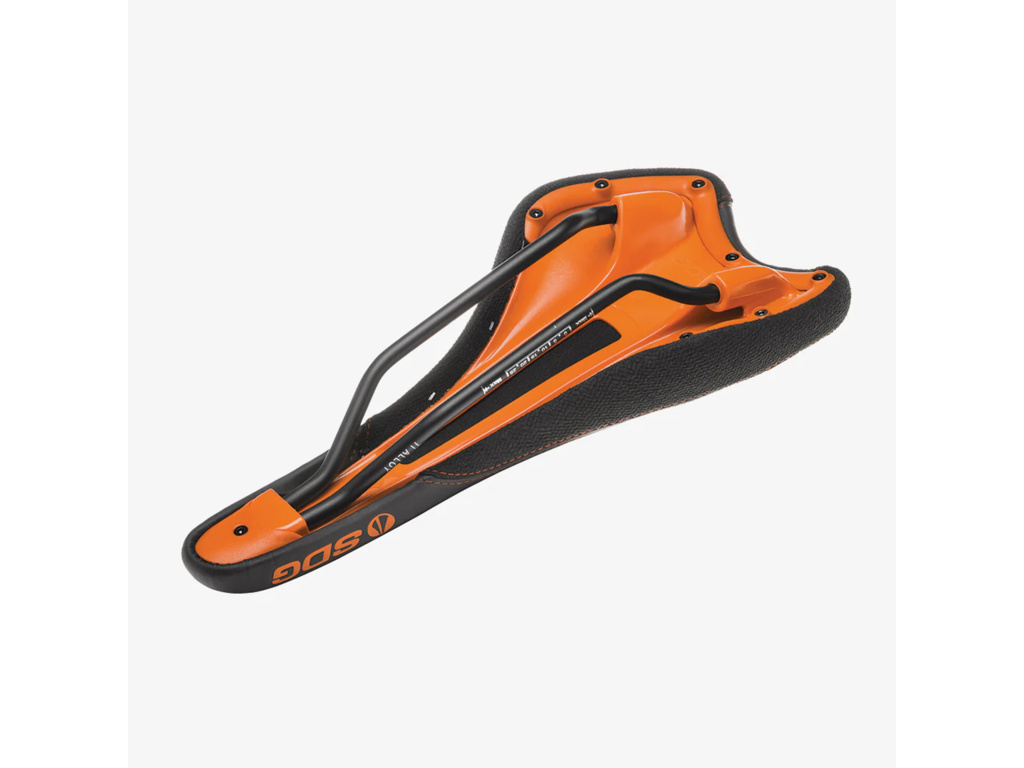 Sedlo SDG Radar MTN Ti-Alloy - Černá/Oranžová | Mojekolo.cz